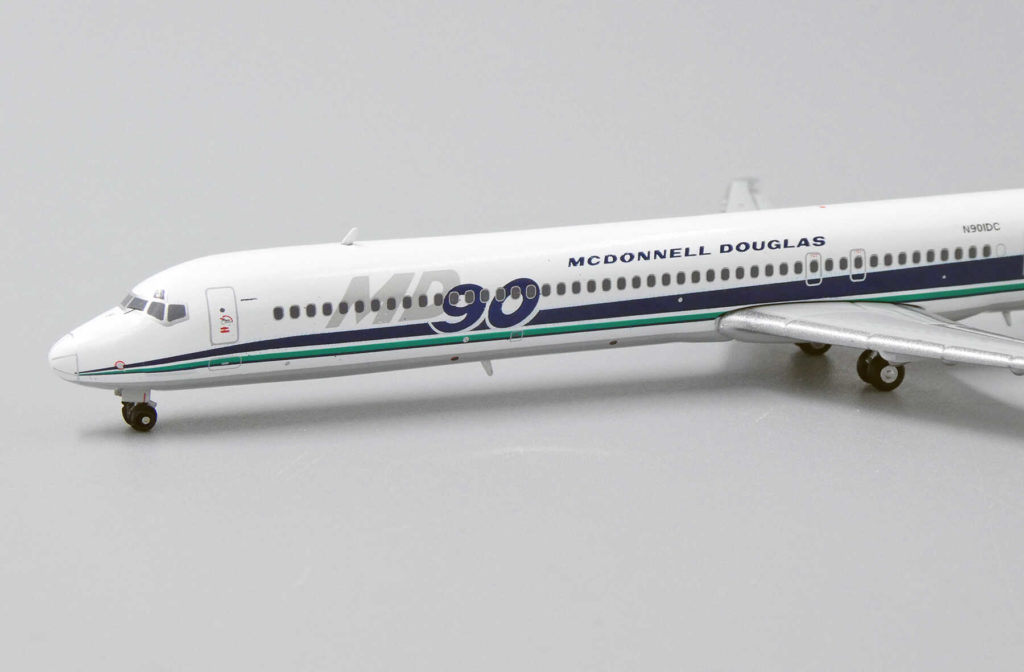 McDonnell Douglas MD-90 House Colors N901DC JC Wings LH4139 1:400 - MW-Moba