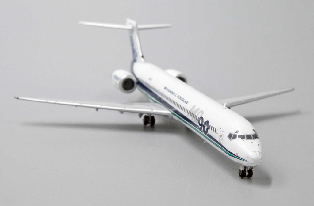 McDonnell Douglas MD-90 House Colors N901DC JC Wings LH4139 1:400 - MW-Moba