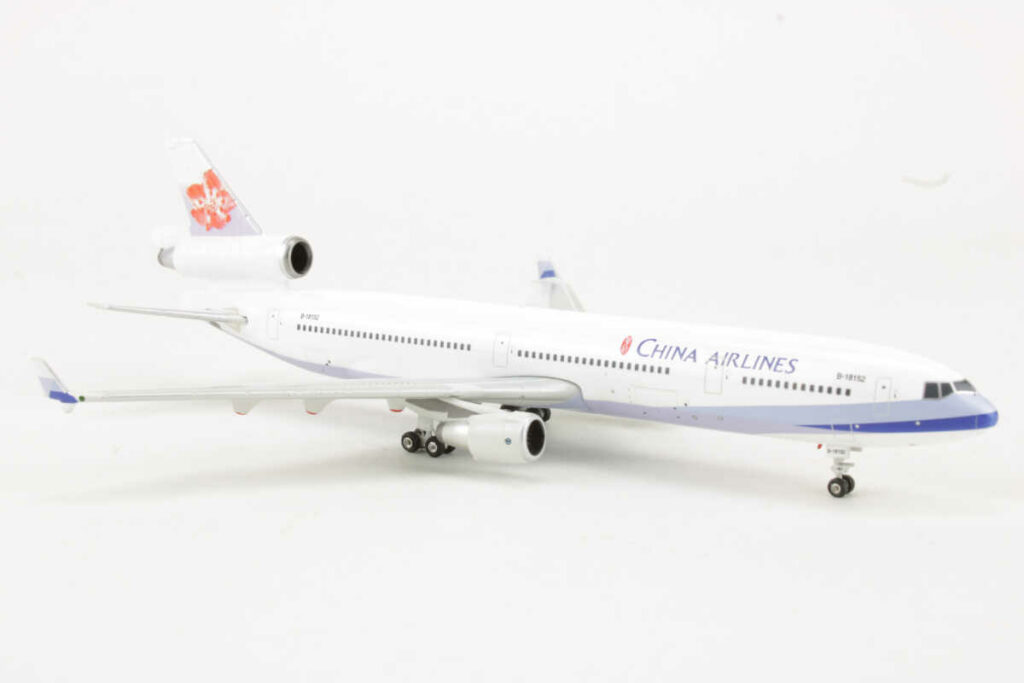 McDonnell Douglas MD-11 China Airlines B-18152 Phoenix 10993 1:400 - MW ...