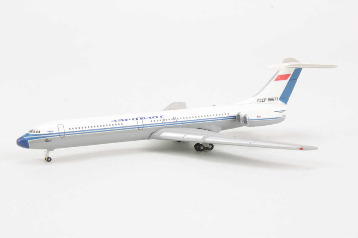 Ilyushin IL-62 Aeroflot CCCP-86671 Herpa 514750 1:500 - MW-Moba