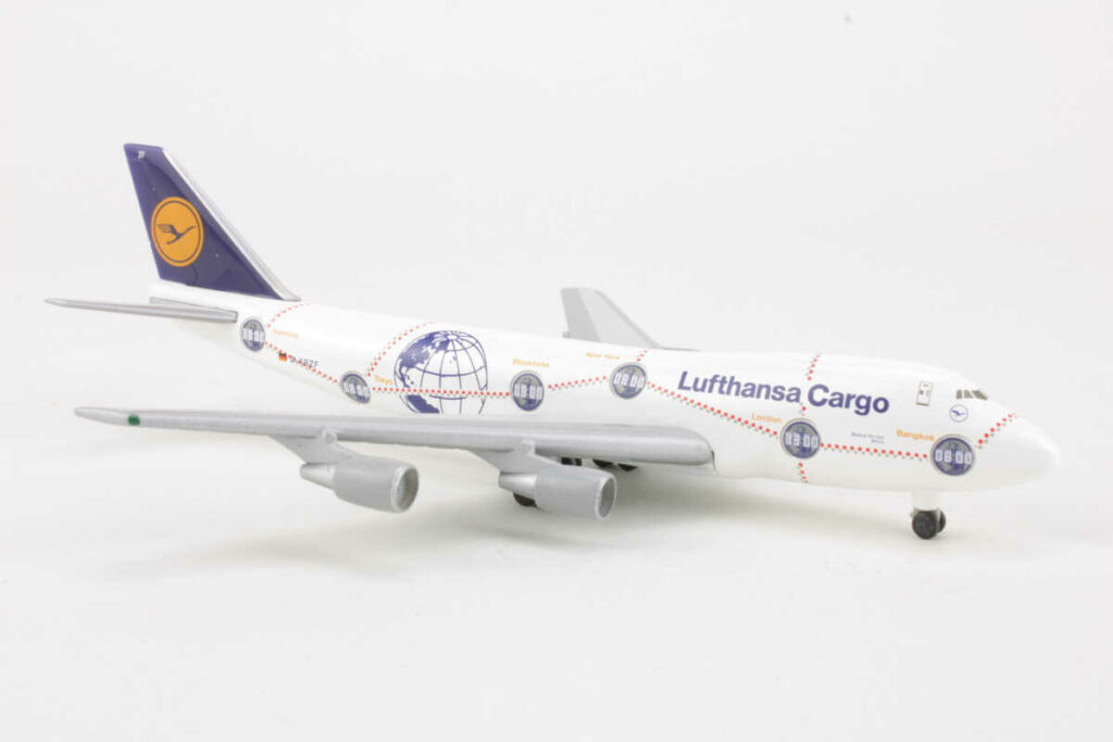 Boeing 747-200F Lufthansa Cargo D-ABZF New Box design Herpa 516020 1:500 - MW-Moba