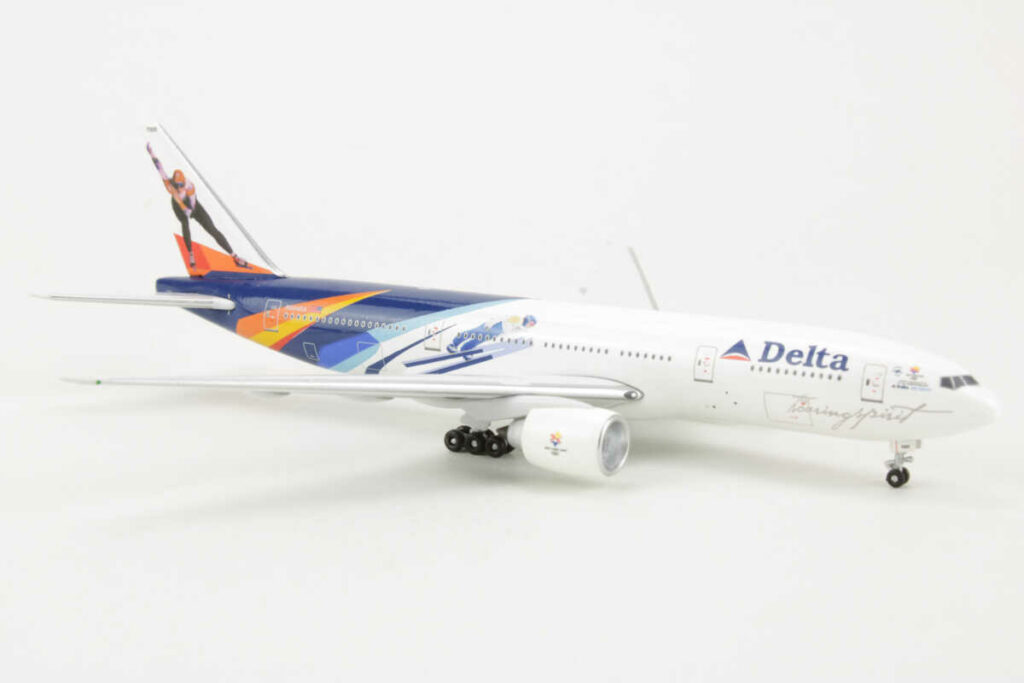 Boeing 777-200 Delta Air Lines "The Soaring Spirit" N864DA Sky500 ...