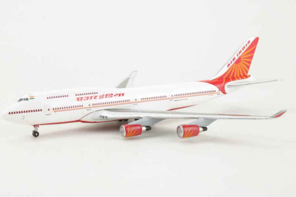 Boeing 747-400 Air India VT-AIS Inflight500 IF5744006 1:500 - MW-Moba