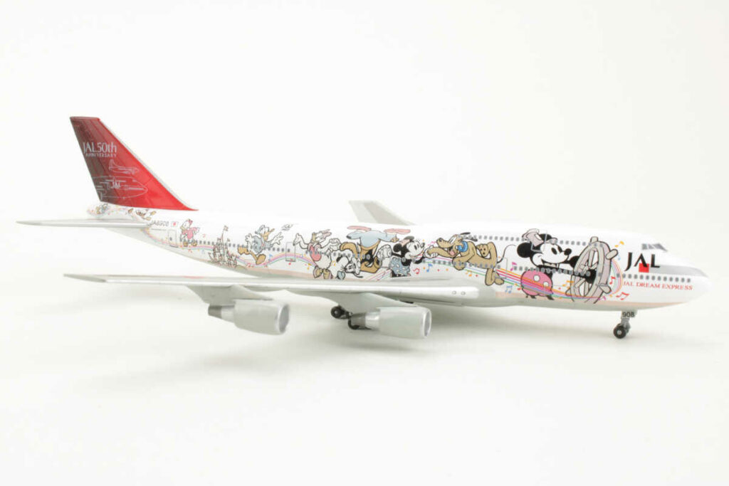 Boeing 747-400 JAL Japan Airlines "Disney Dream Express #1" JA8908 ...