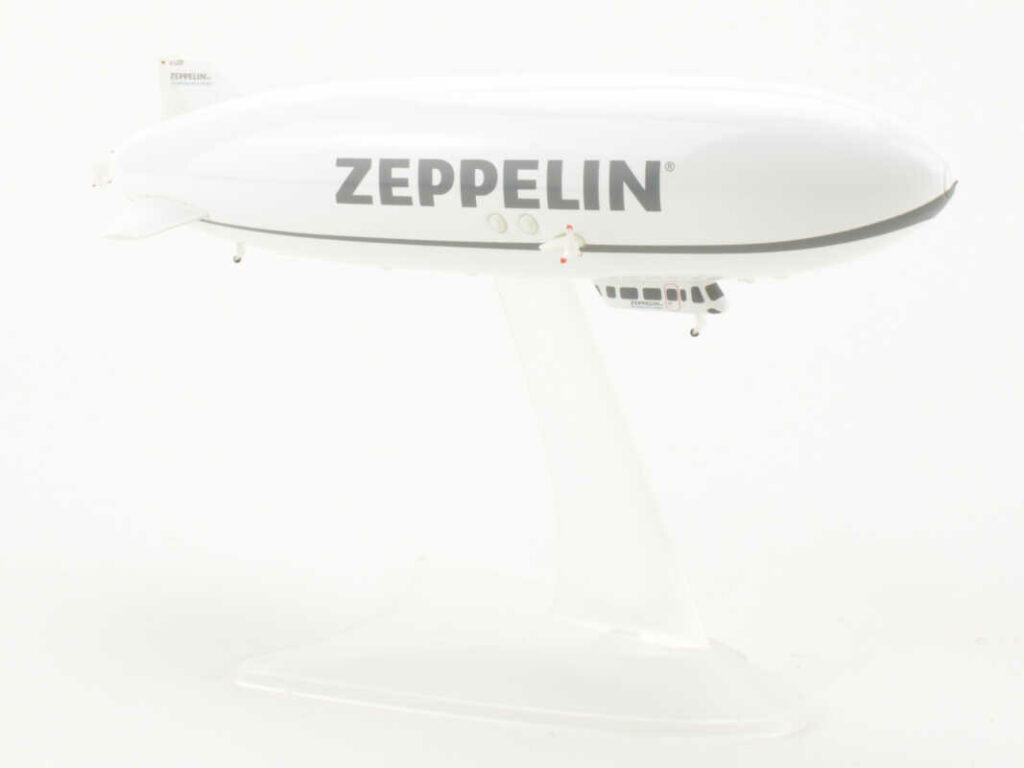 Zeppelin NT Deutsche Zeppelin Reederei D-LZZF Herpa 527385 1:500 - MW-Moba