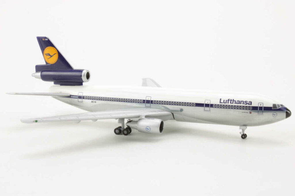 McDonnell Douglas DC-10-30 Lufthansa "Leverkusen" D-ADAO Herpa 515115 1 ...